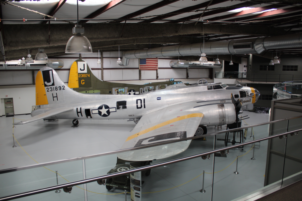 Plan Your Visit - 390th Memorial Museum